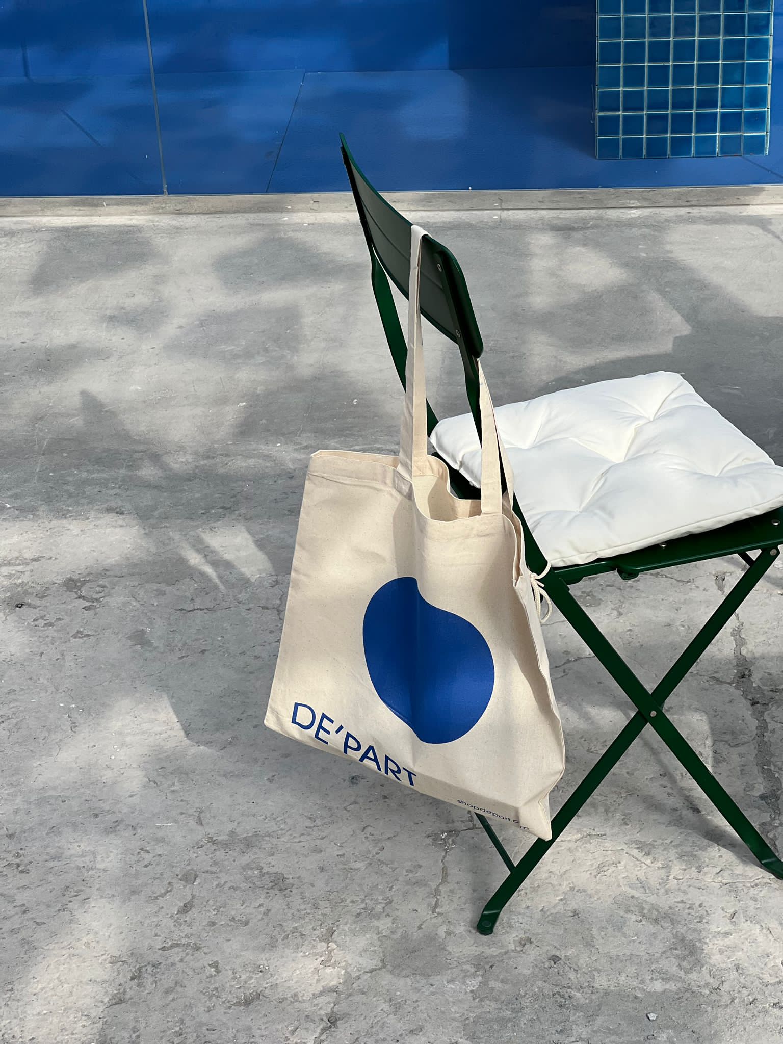 Check Out the First Micro Department Store in Bahrain for a Unique ...