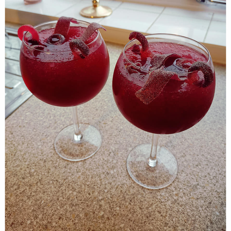 Feeling Thirsty? Check Out These 5 Quick Vimto Recipes | Local Bahrain